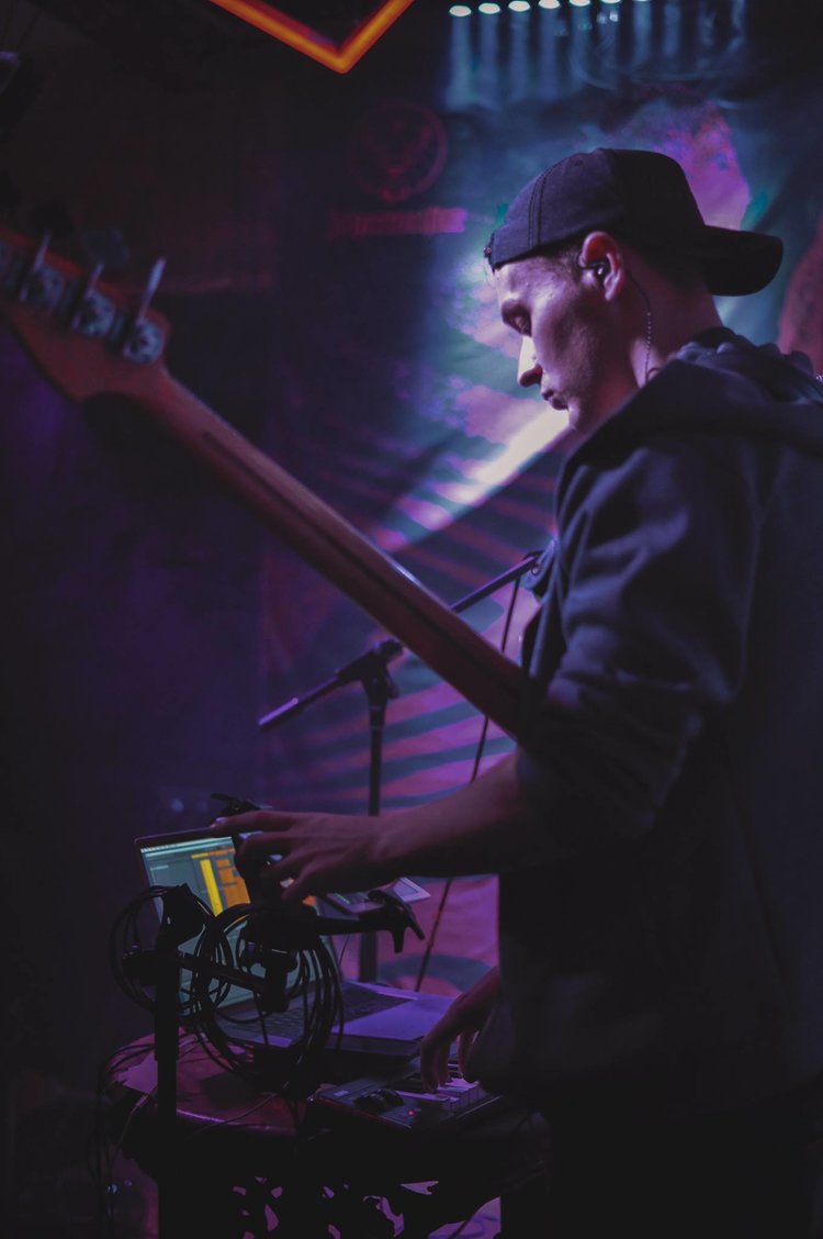 A Thought or Two on “Learning to Like Contemporary Christian Music (the ...